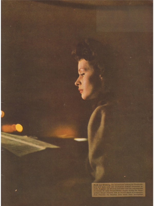 Signal magazine No 15 from 1944 German language - 20th Century House